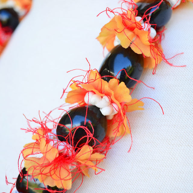 Hawaiian Hula Supplies Kukui Shell Lei [White Mongo Shell & Flower ...