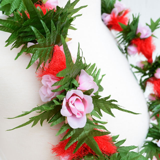 Hawaiian Hula Supplies Flower Lei [Ohialehua w/Rose] – Halehawaiian